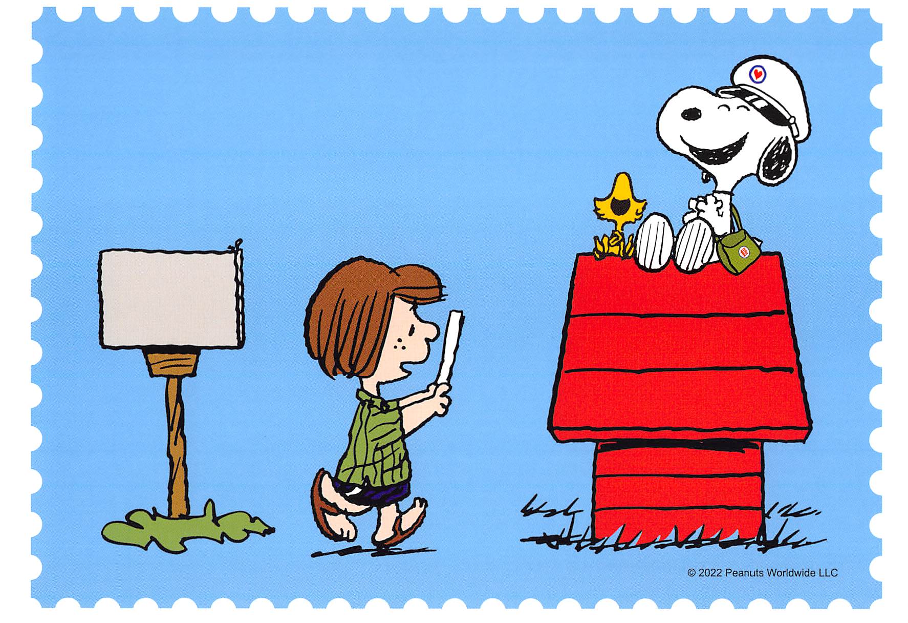 MY PEANUTS GANG AND SNOOPY POSTCARD COLLECTION
